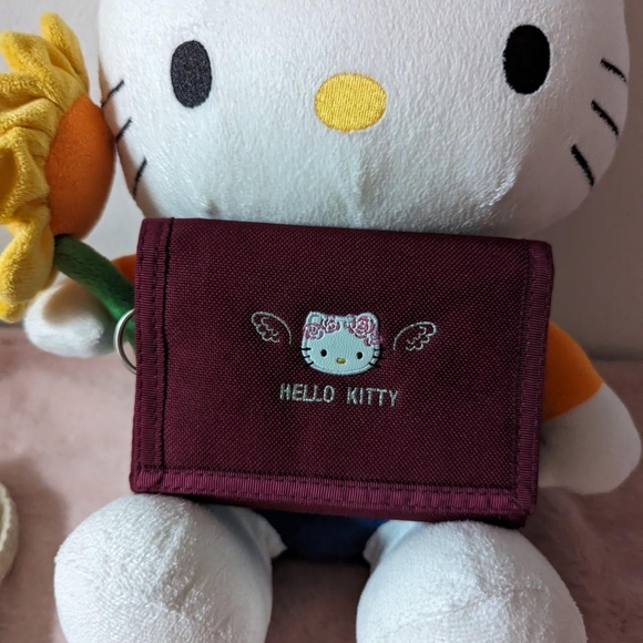 Hello Kitty | Accessories | Hello Kitty Wallet | Poshmark